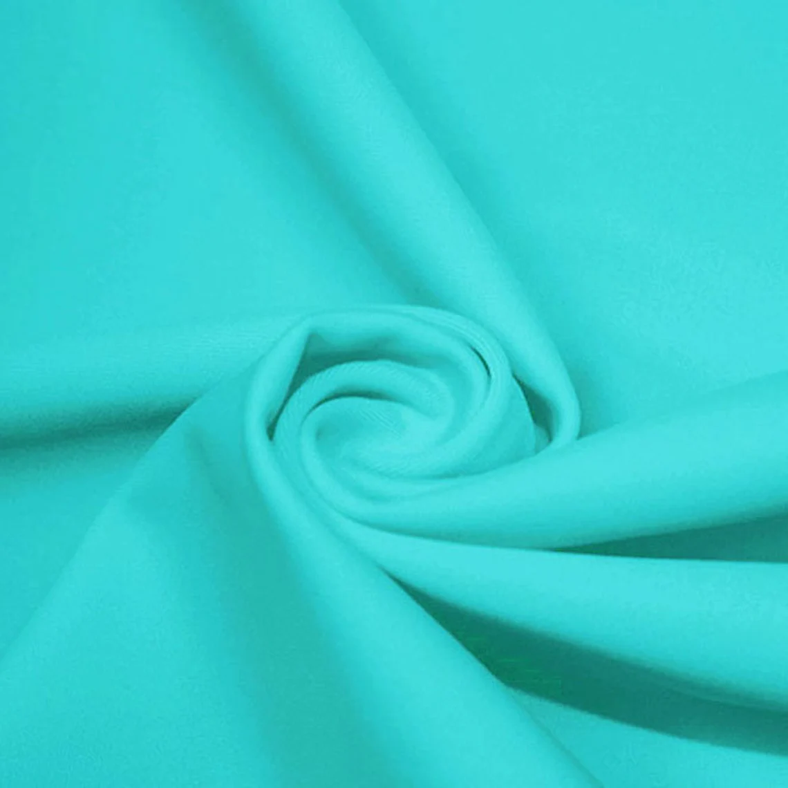 Microfiber Fabric – Versatility, Applications, and Sustainability